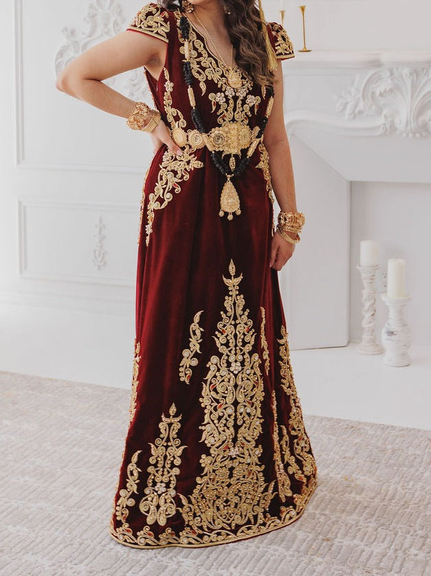 FERGANI ROUGE PERLÉ – Narimane Haute Couture